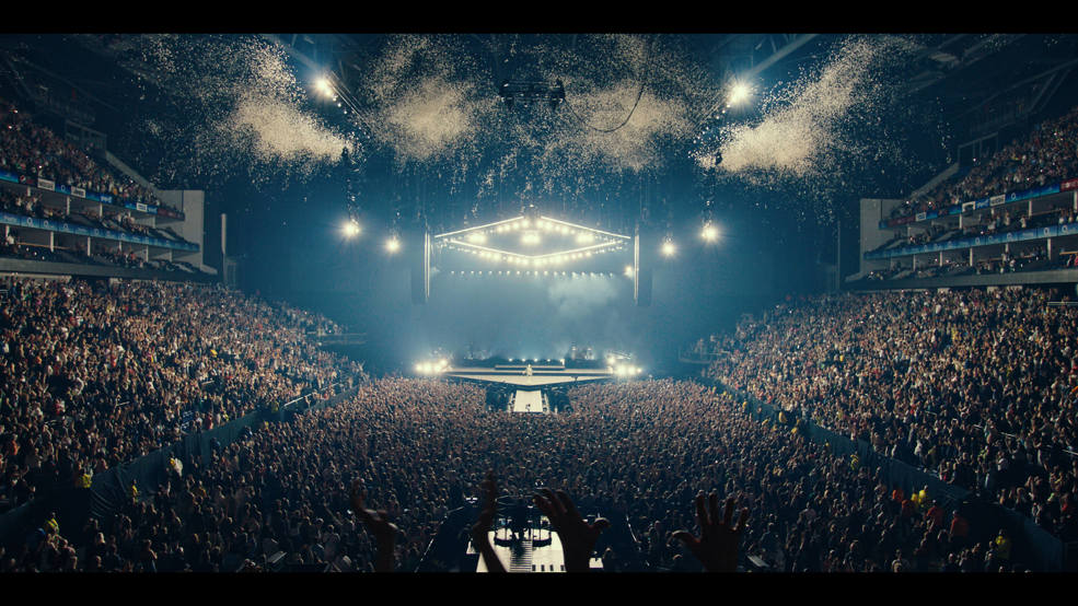 Billie Eilish: Live at the O2 (Extended Cut) | Aerofilms